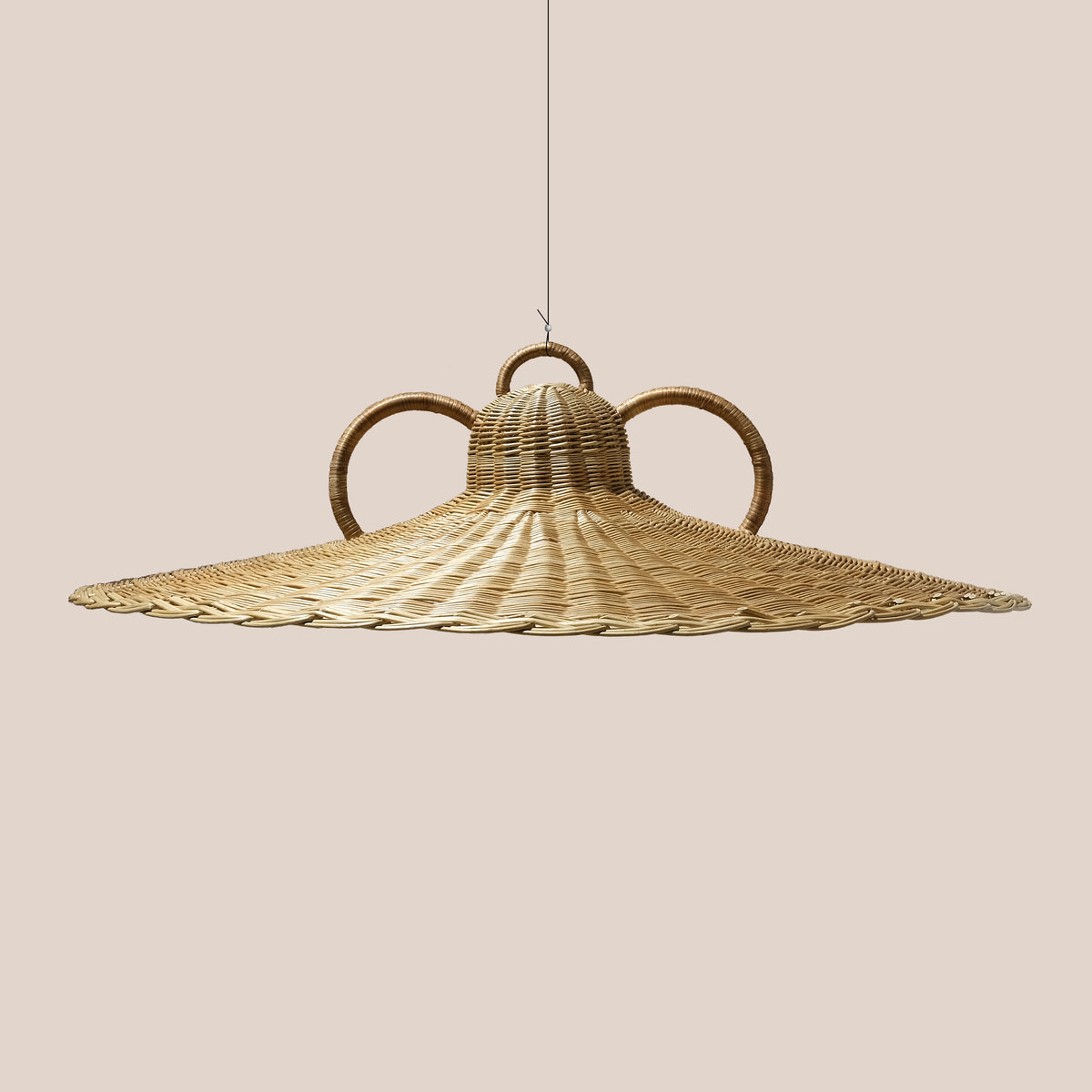Capeo, suspension – Margaux Keller Collections